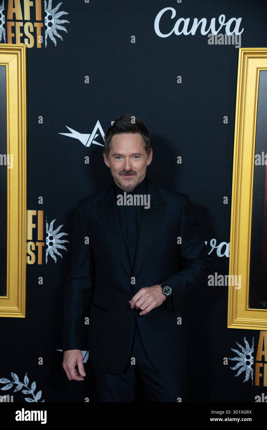 Harrison Sloan Gilbertson arrives on the red carpet of Springsteen ...