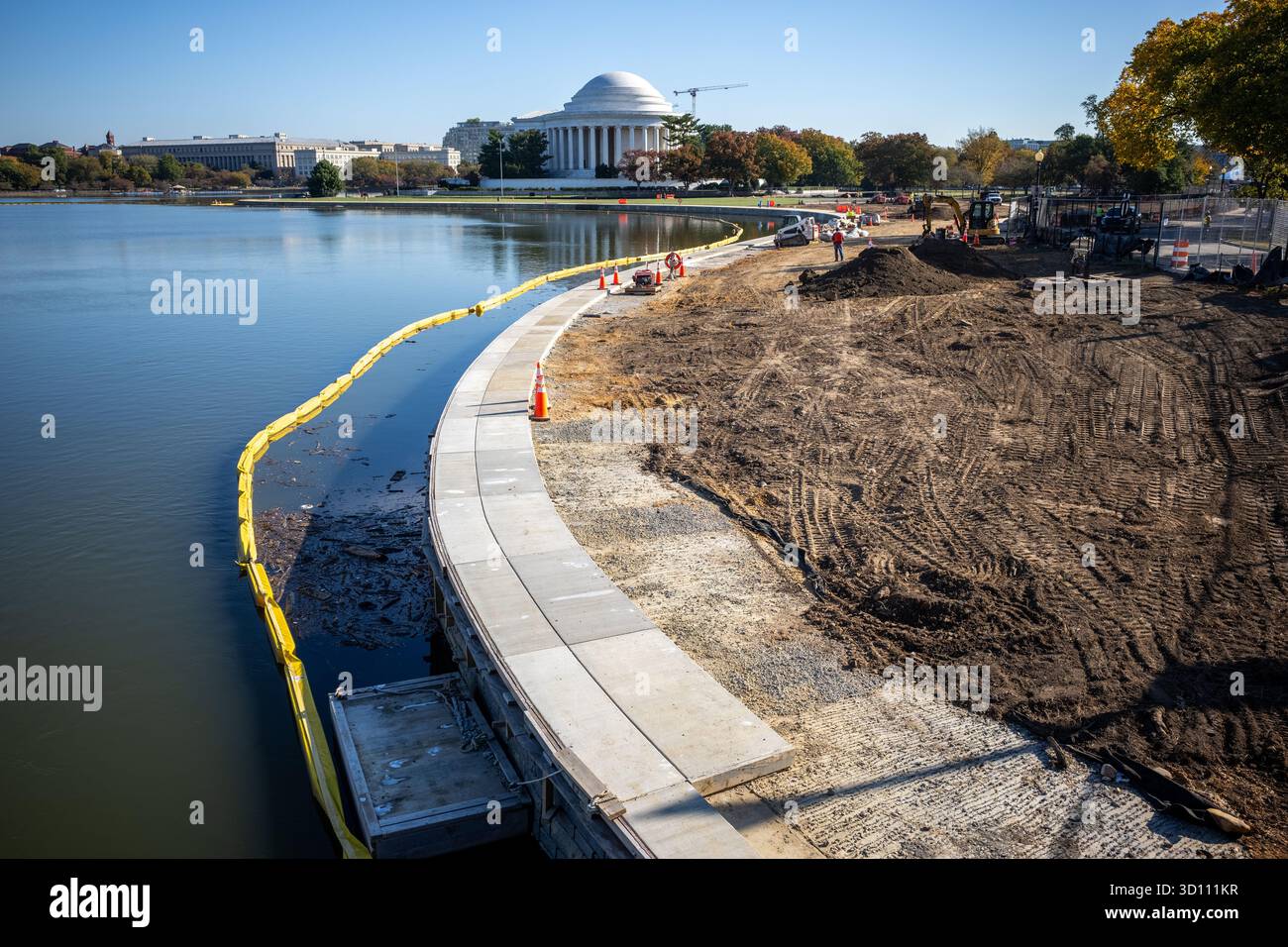 Seawall sections hi-res stock photography and images - Alamy