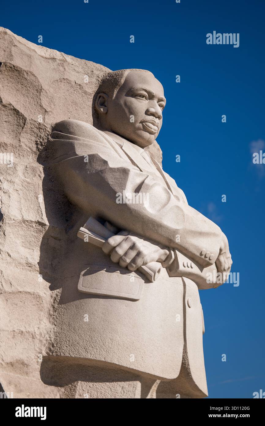 Martin Luther King Jr Memorial Statue Tidal Basin Washington DC ...