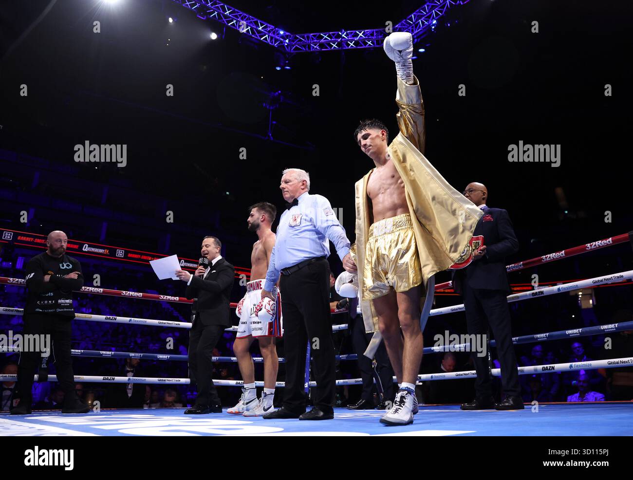 Royston Barney-Smith (right) celebrates victory following the IBF and ...