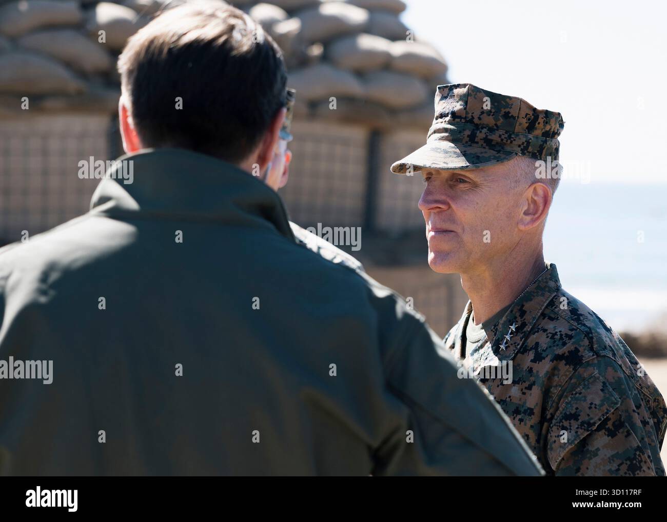 Lt gen helms hi-res stock photography and images - Alamy