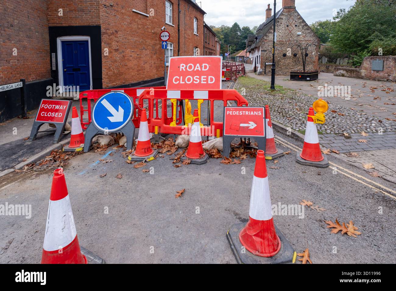 Sidewalk dug up for maintenance hi-res stock photography and images - Alamy