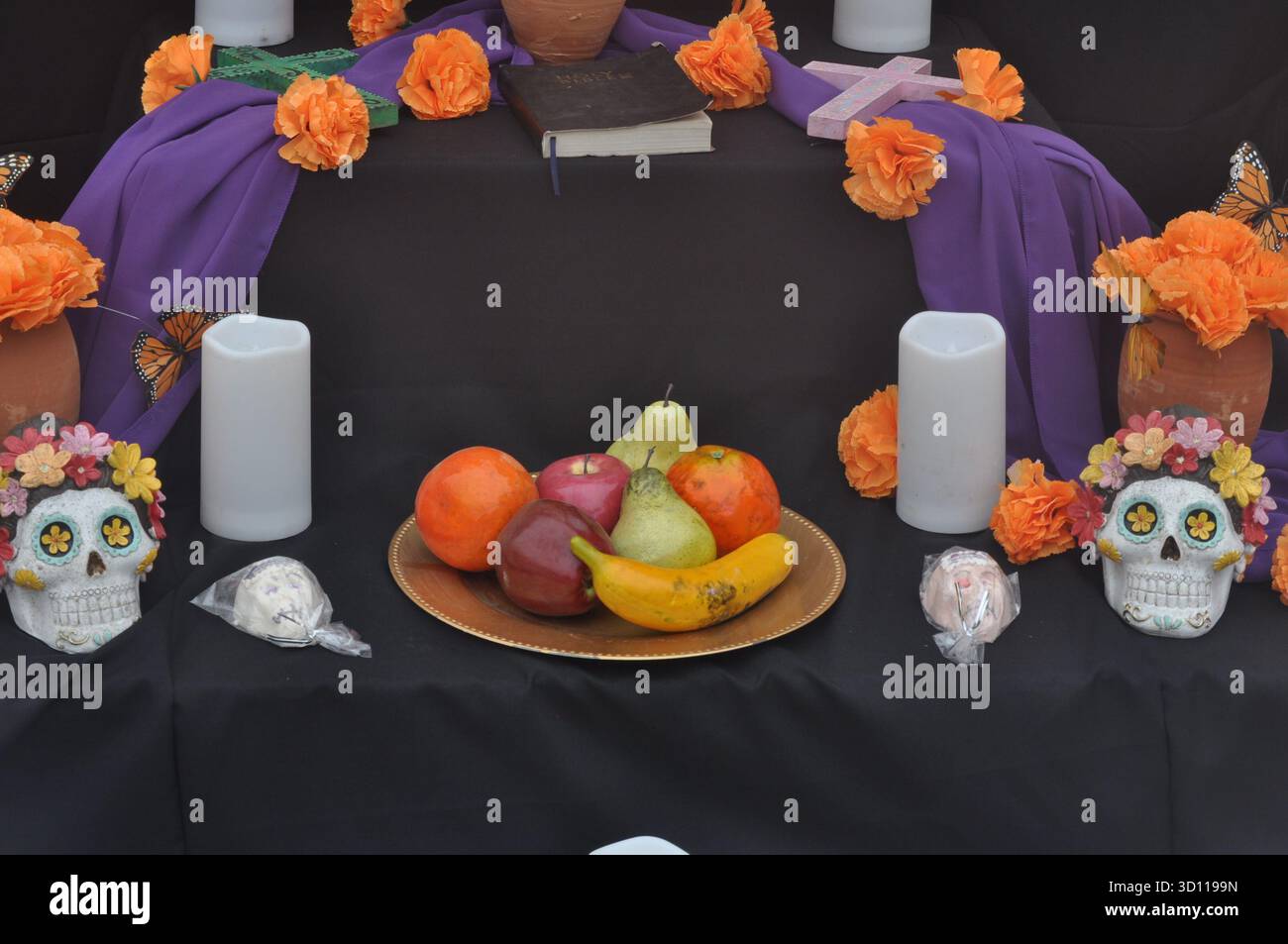 25 oct 2025 hi-res stock photography and images - Alamy