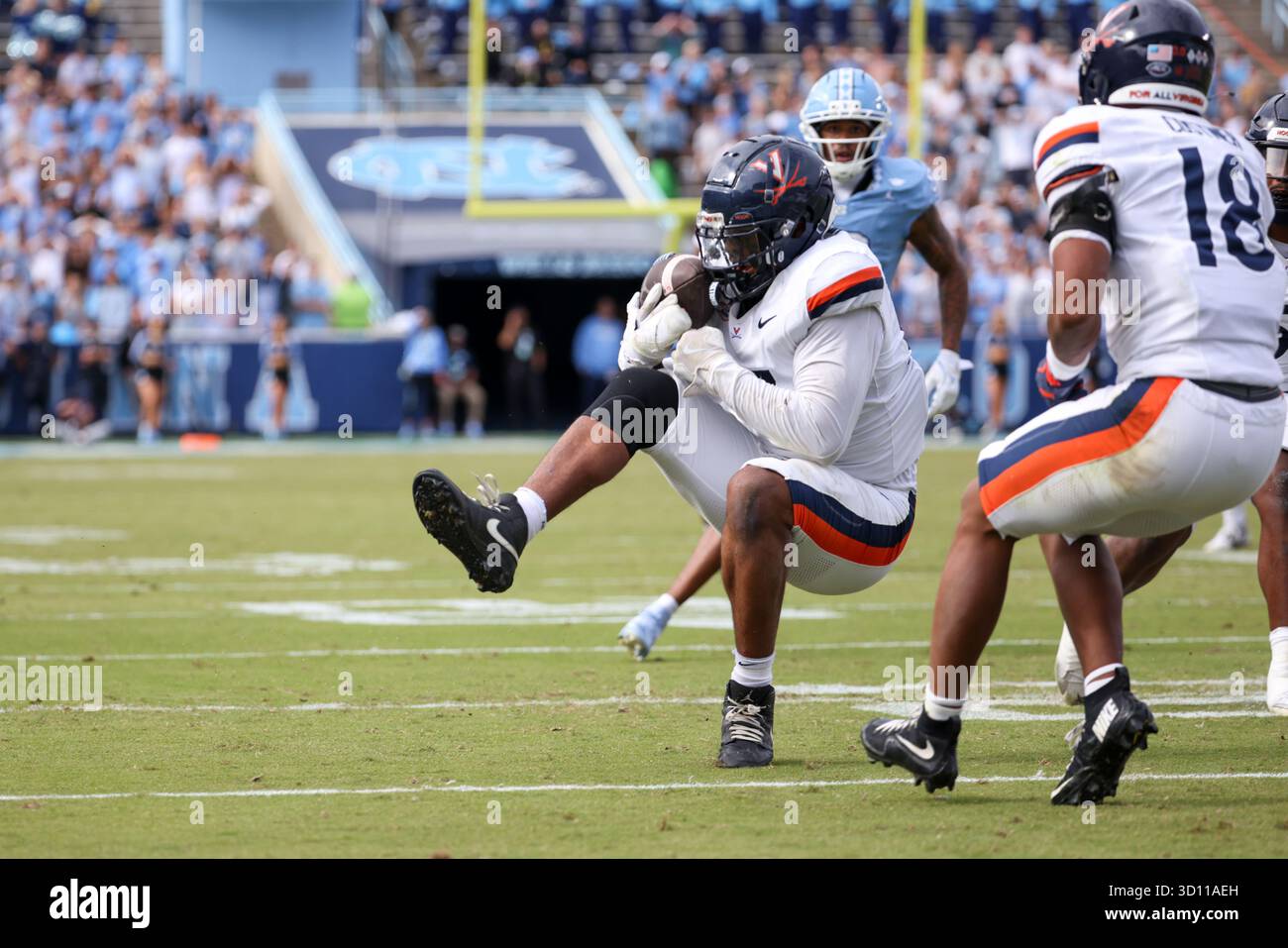 CHAPEL HILL, NC - OCTOBER 25: Mitchell Melton #17 of the Virginia ...