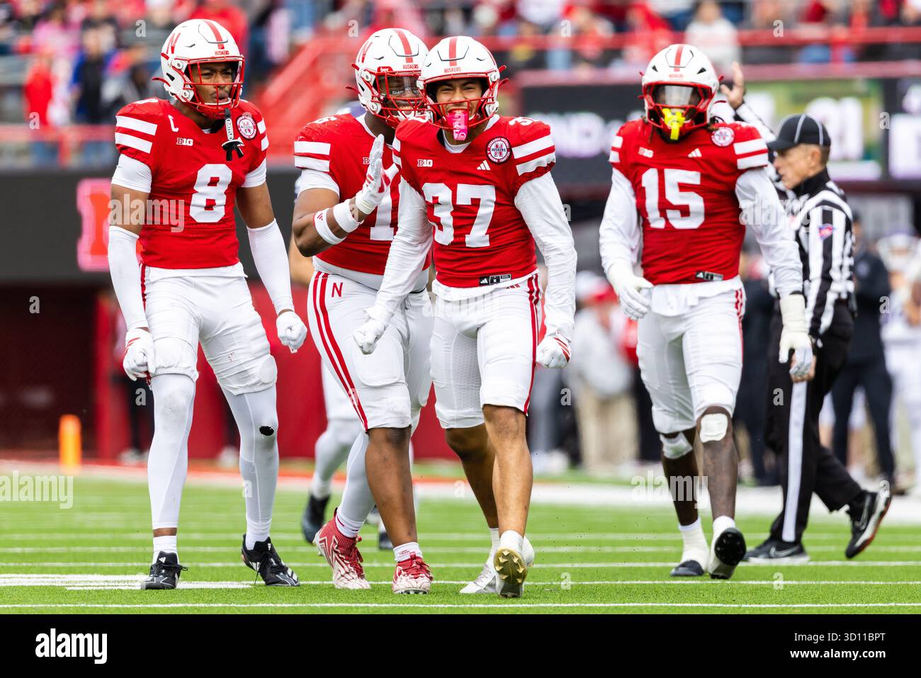 Nebraska defensive backs Donovan Jones (37) and DeShon Singleton (8 ...