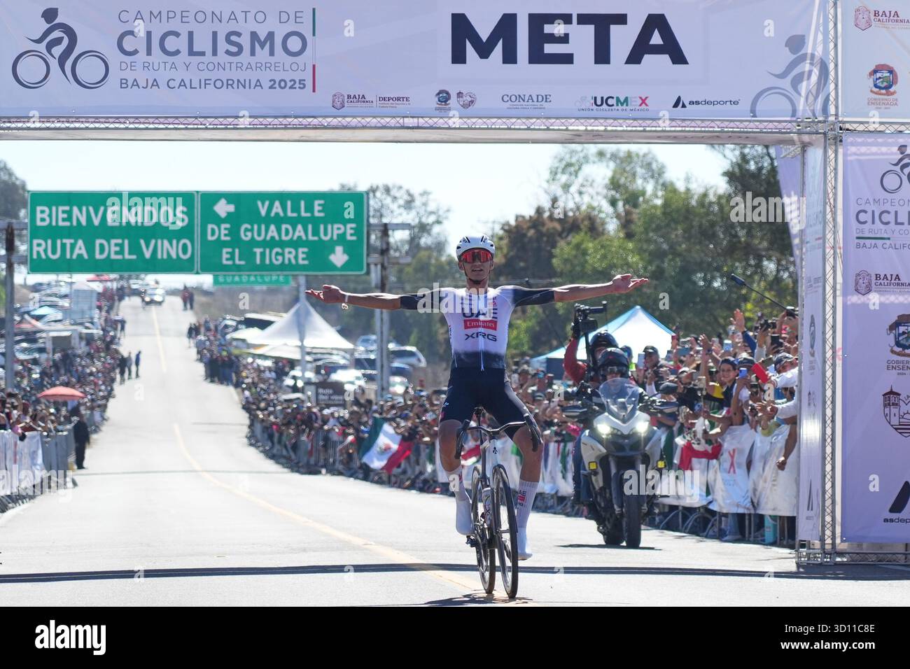 Mexican cyclist Isaac del Toro celebrates winning the Mexican Road Race ...