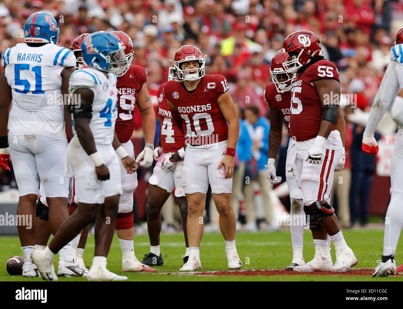 Oklahoma quarterback John Mateer (10) calls a play during the first ...