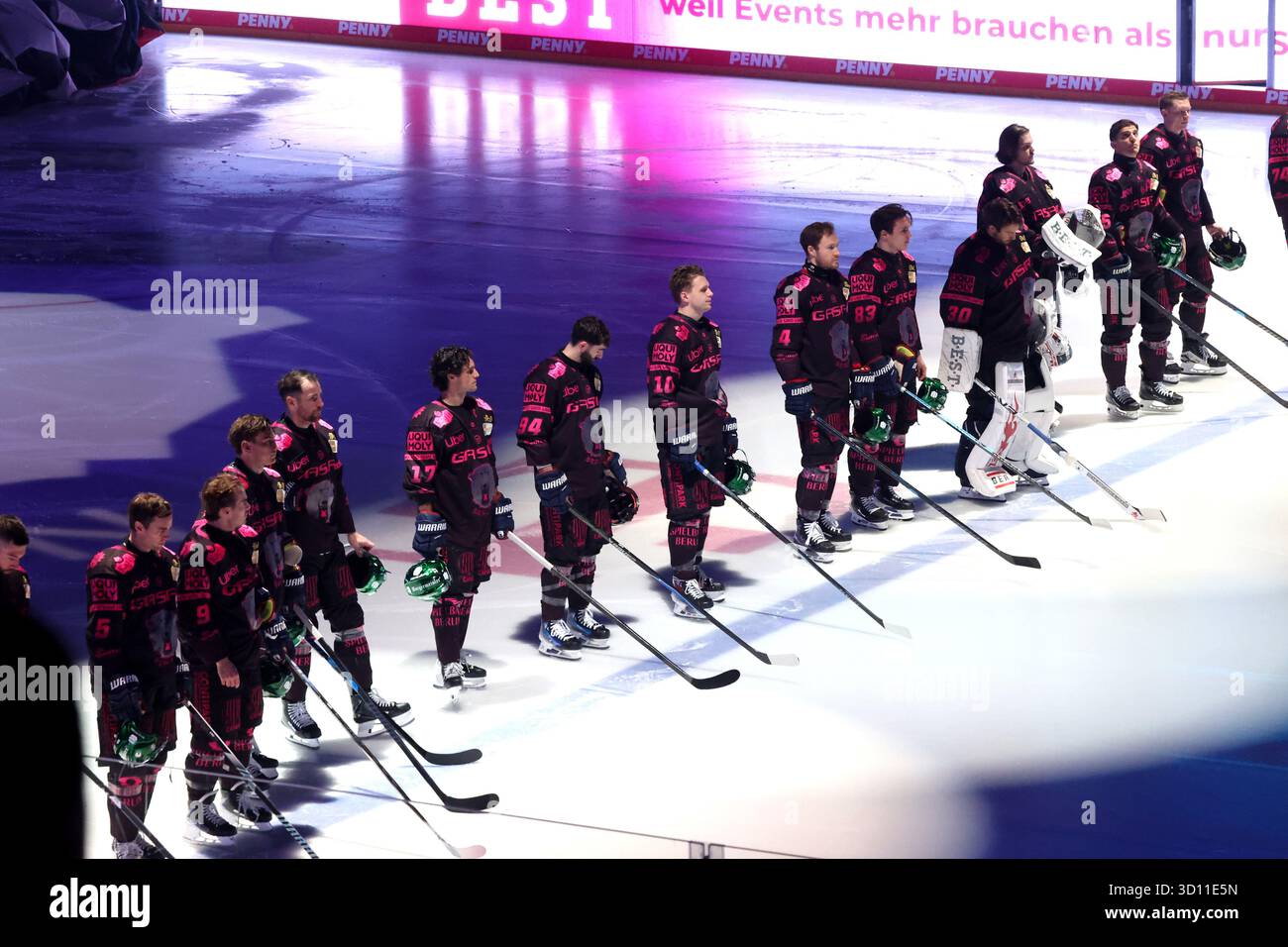 25.10.2025, Uber-Arena, Berlin, DEU, DEL, 1.EBL, Eisbaeren vs. Augsburg ...