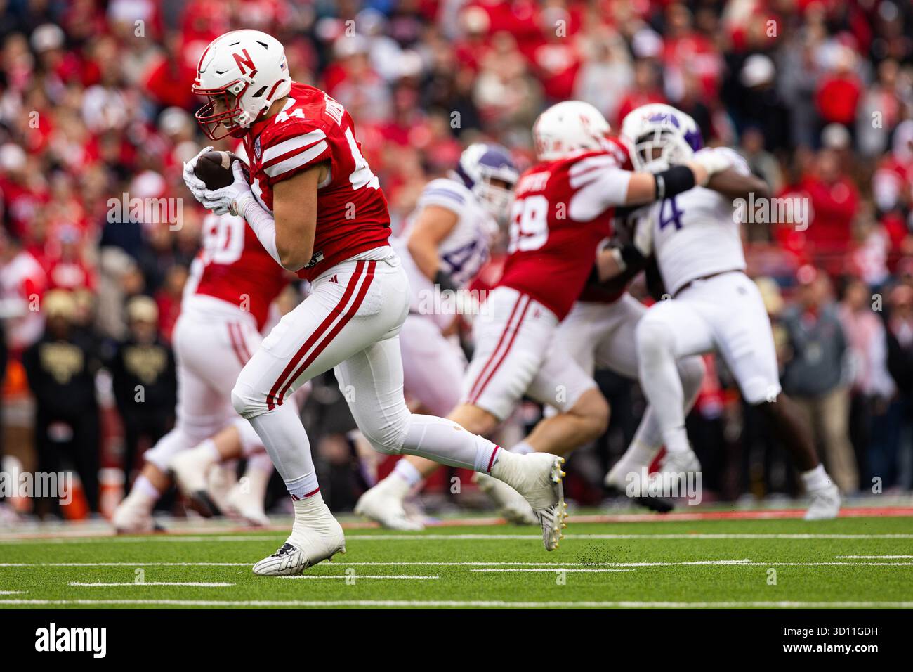 LINCOLN, NE - OCTOBER 25: Nebraska tight end Luke Lindenmeyer (44 ...