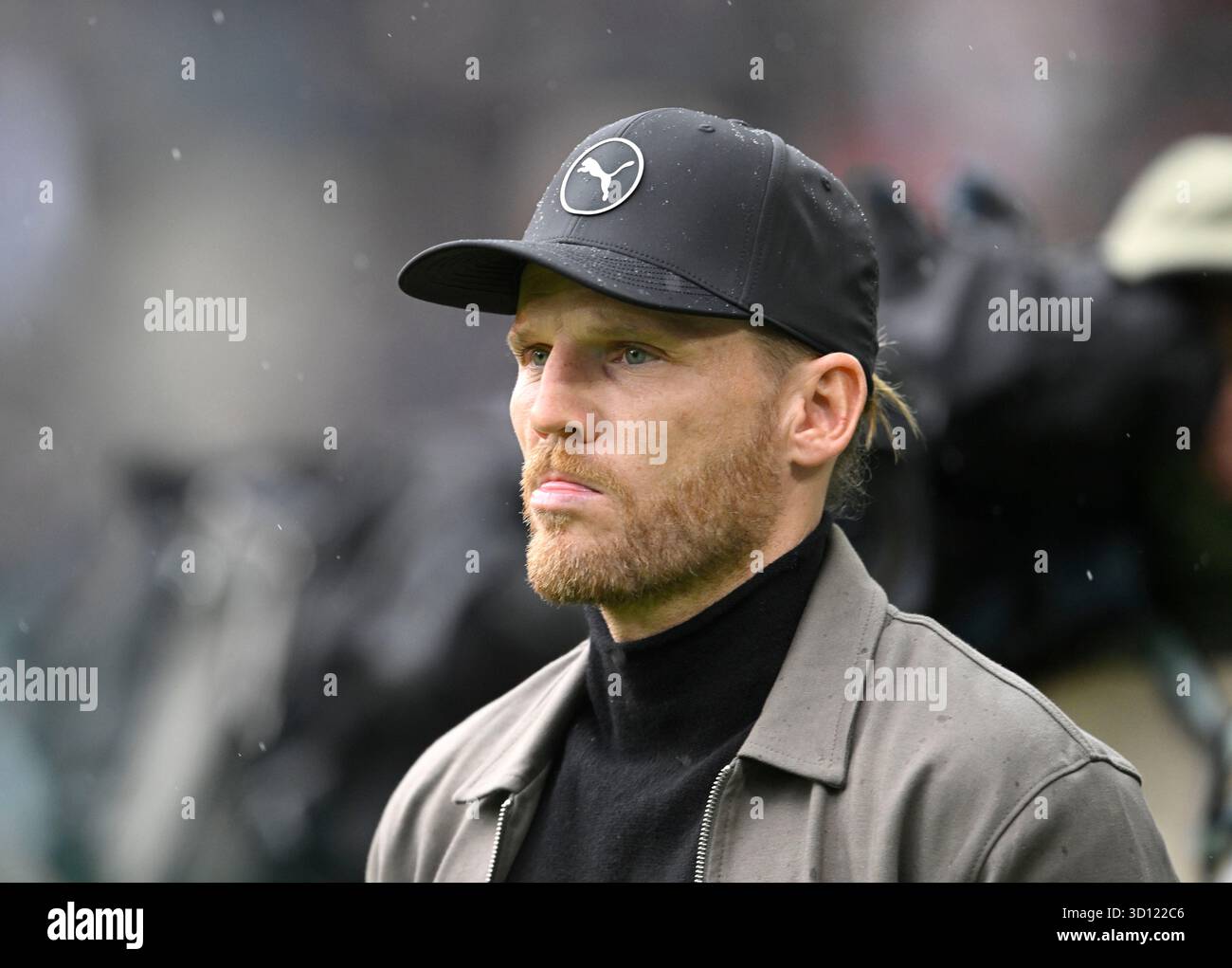 coach Eugen Polanski (Bor. Monchengladbach) Soccer 1st Bundesliga, 8th ...