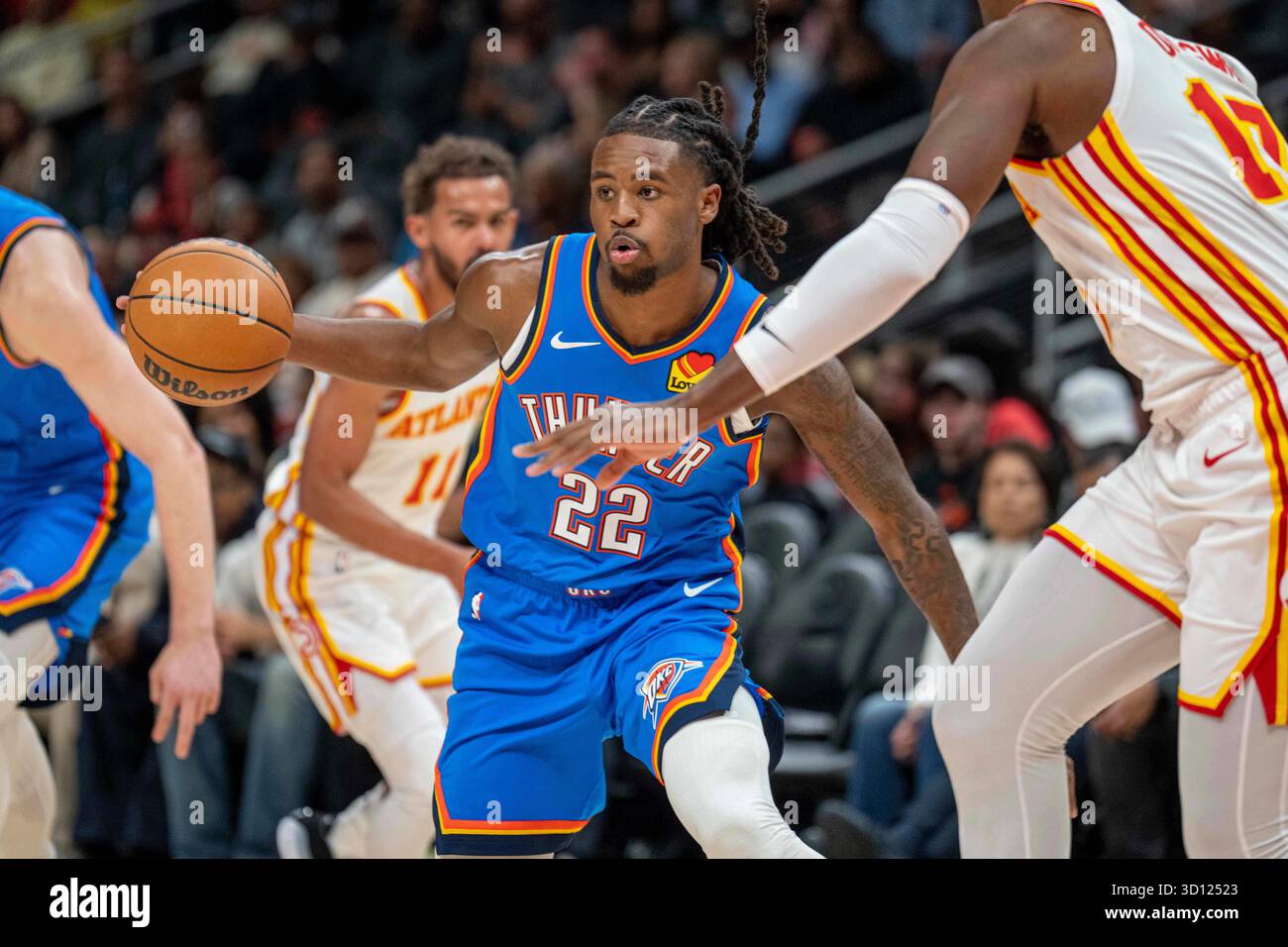 Oklahoma City Thunder guard Cason Wallace (22) looks to pass the ball ...