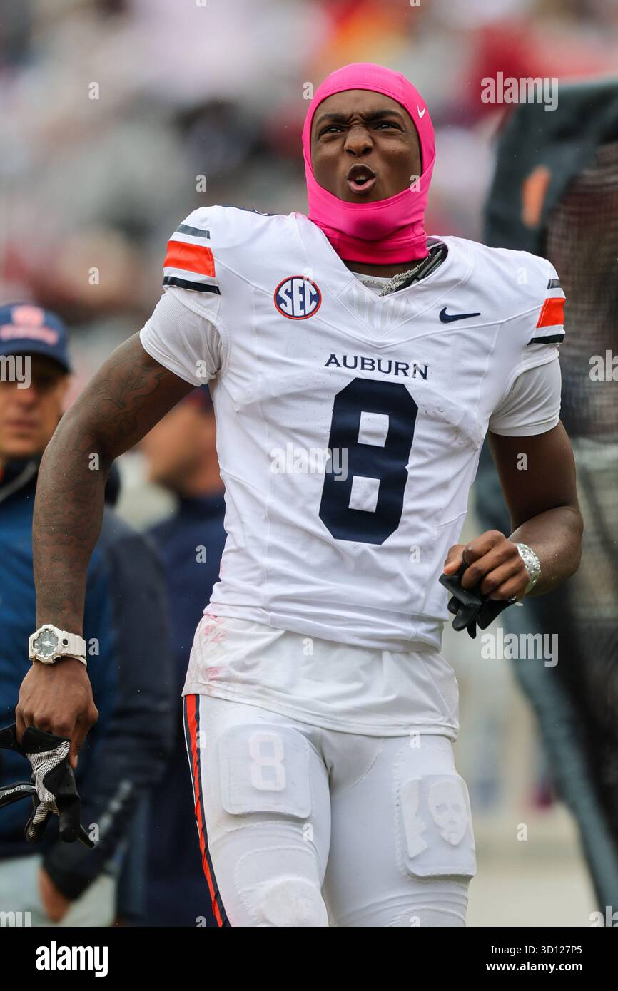 October 25, 2025: Auburn receiver Cam Coleman (8) grimaces as he tries ...