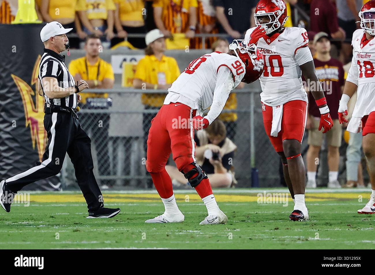 TEMPE, AZ - OCTOBER 25: Houston Cougars defensive lineman Eddie Walls ...