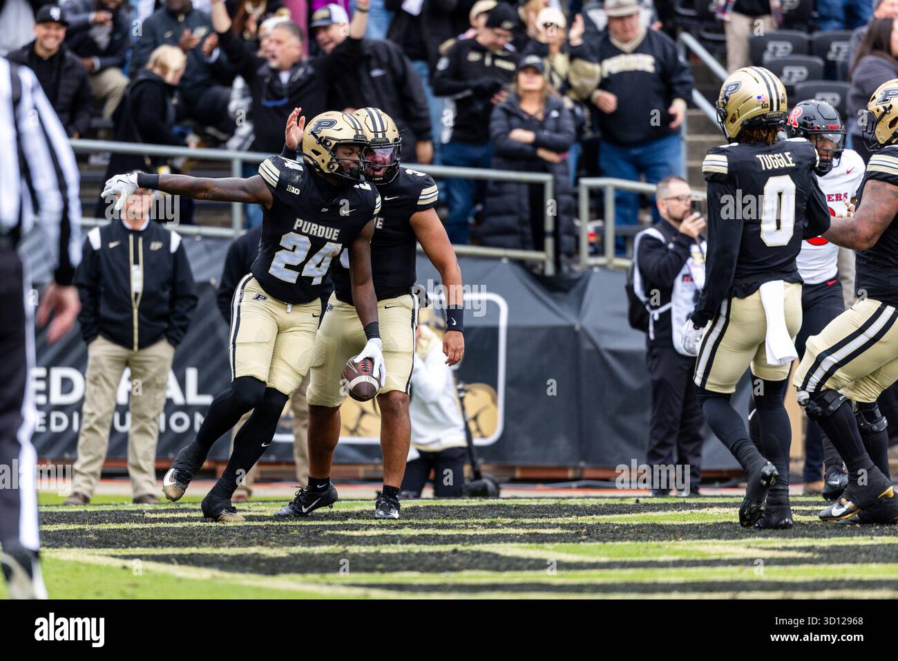 October 25, 2025: Purdue running back Malachi Thomas (24) and Purdue ...