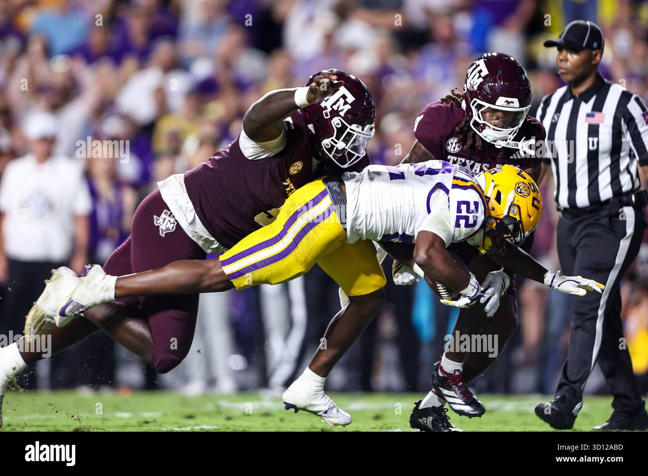 October 25, 2025: LSU running back Harlem Berry (22) is tackled short ...