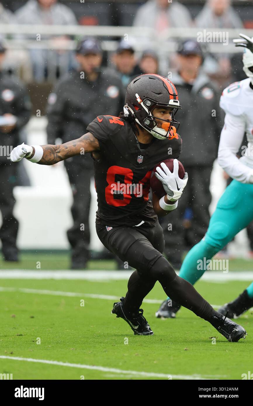 Cleveland Browns wide receiver Gage Larvadain (84) runs the ball ...