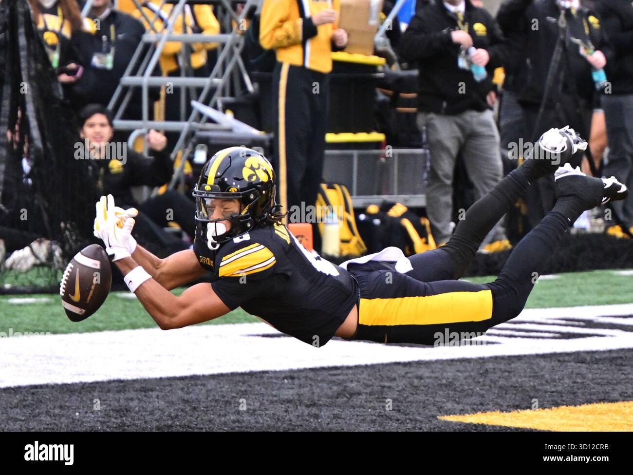 IOWA CITY, IA - OCTOBER 25: Iowa running back Terrell Washington Jr (8 ...