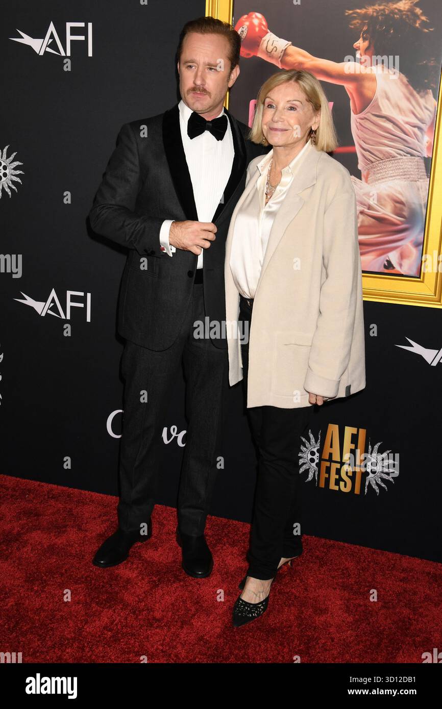 LOS ANGELES, CA - OCTOBER 25: Ben Foster and Gillian Kirwan Foster at ...