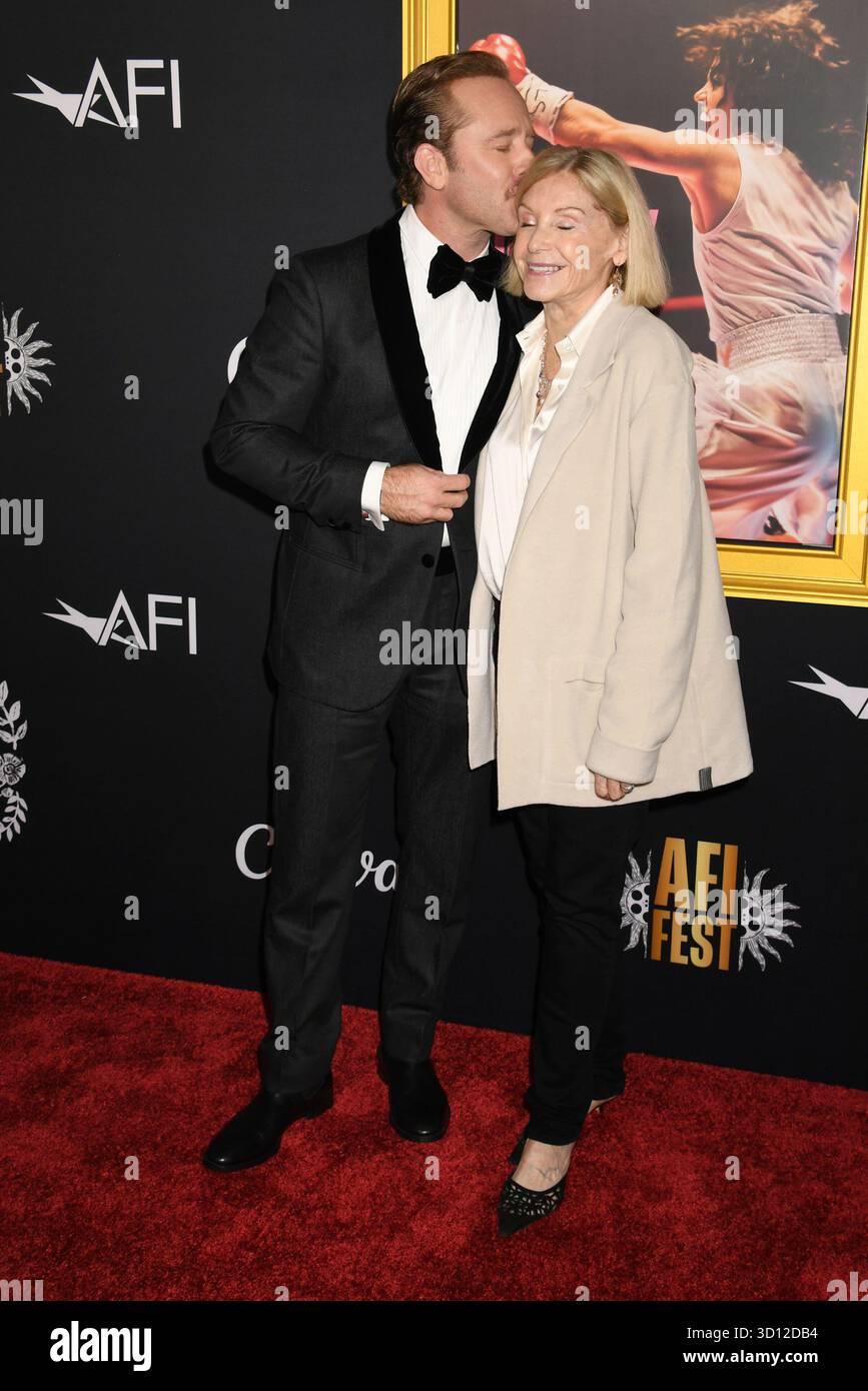 LOS ANGELES, CA - OCTOBER 25: Ben Foster and Gillian Kirwan Foster at ...