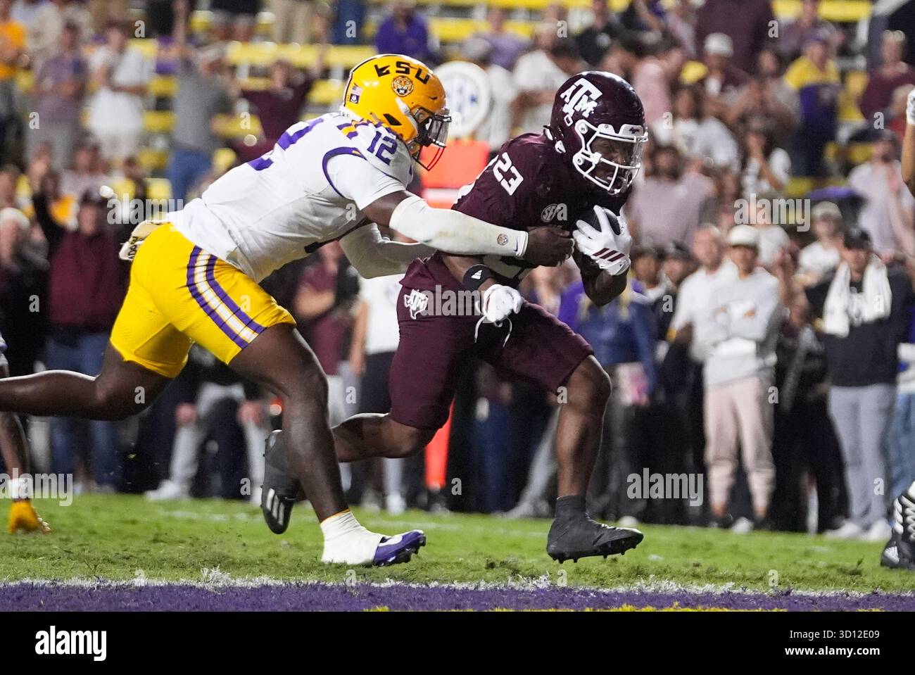 Texas A&M running back Jamarion Morrow (23) carries for a touchdown ...