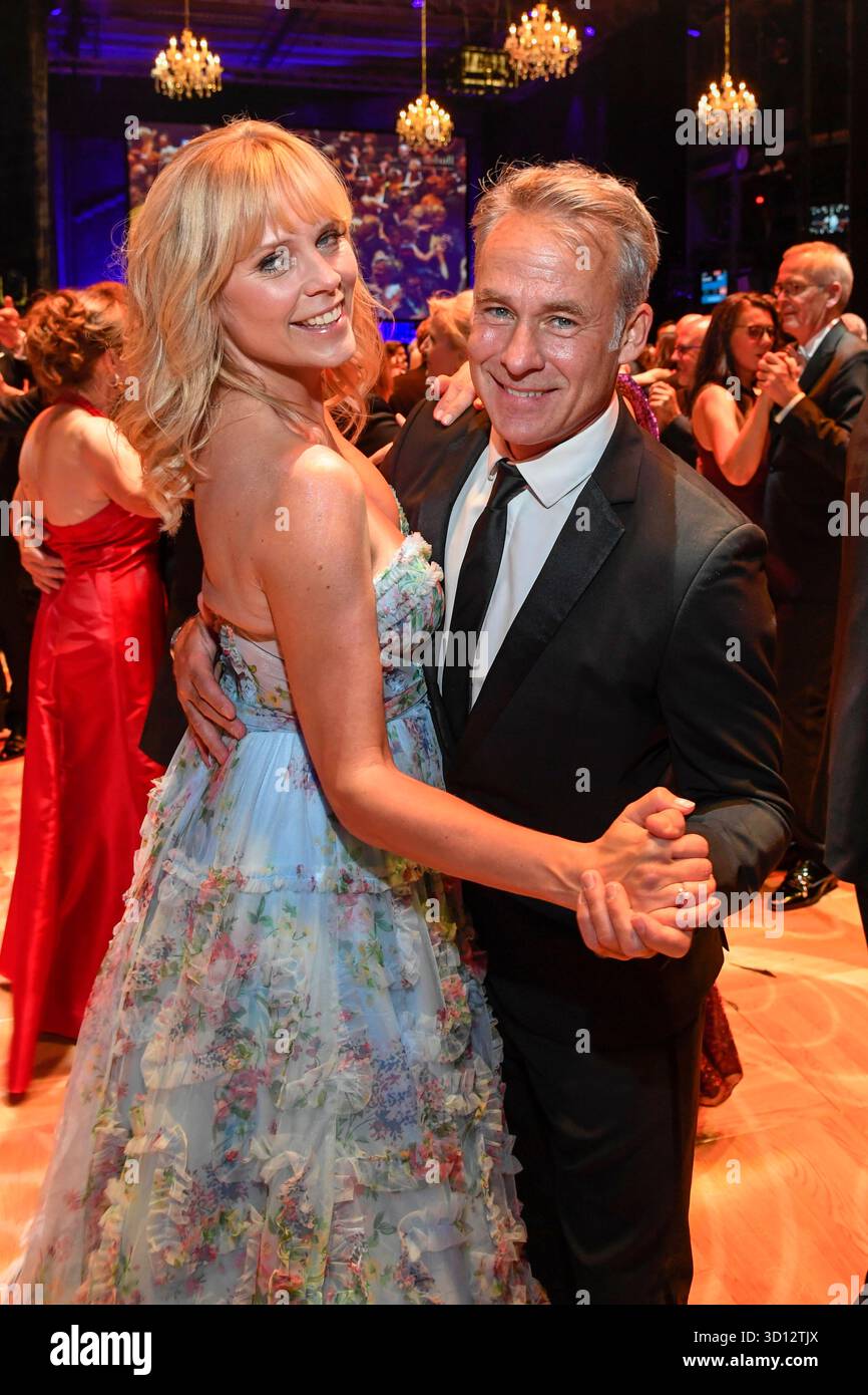 abb/Opernball- Melanie Marschke und Marco Girnth zu Gast tanzen im ...