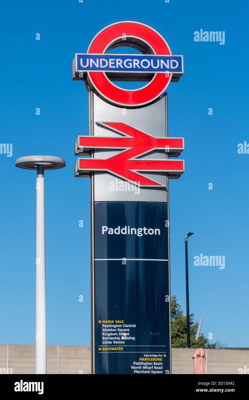 Signage outside Paddington Station and underground station, London W2 ...