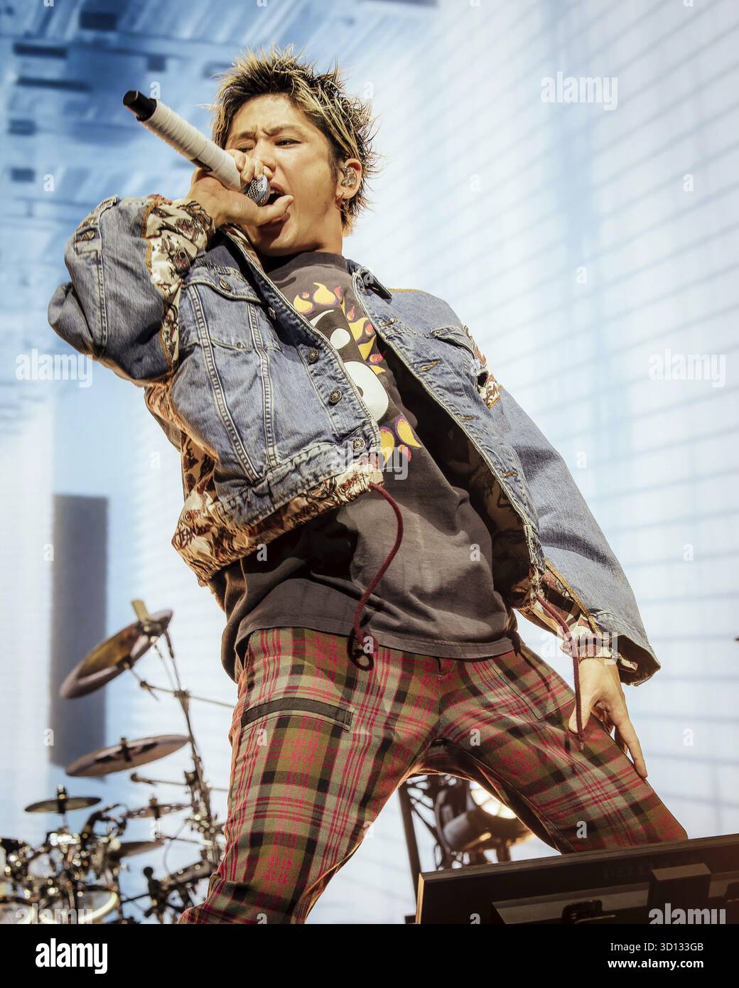 Singer Takahiro Moriuchi from One Ok Rock live on Detox European Tour ...
