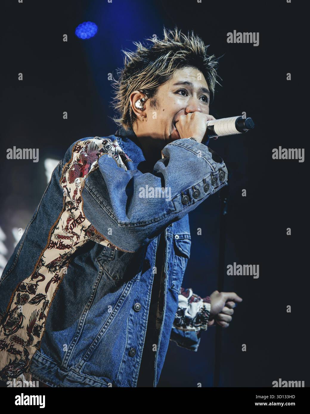 Singer Takahiro Moriuchi from One Ok Rock live on Detox European Tour ...