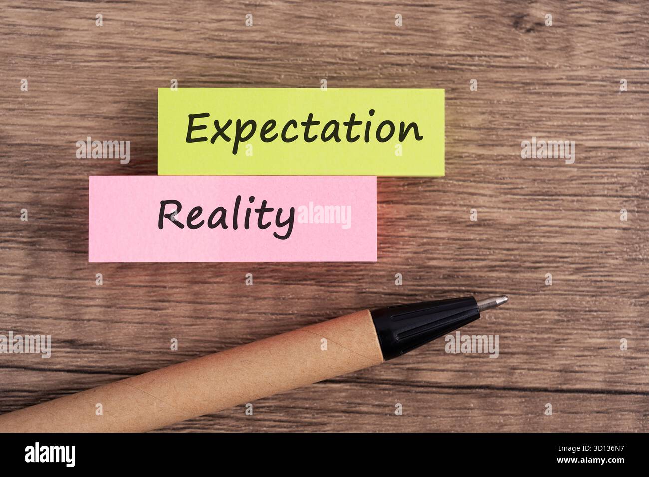 Expectation vs reality hi-res stock photography and images - Alamy
