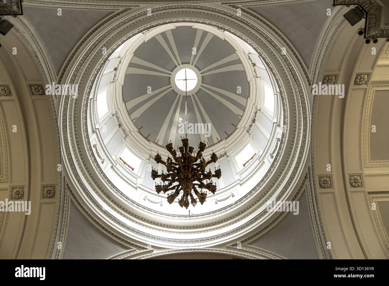 Palermo - Sizilien - Italien - 03-18-2025: View of an ornate chandelier ...