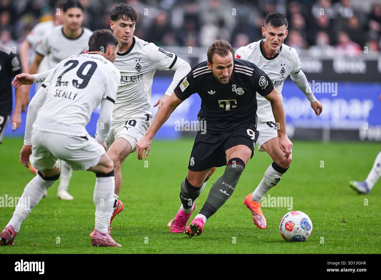 25.10.2025, Fussball, 1. Bundesliga, 8. Spieltag Saison 2025/2026 ...