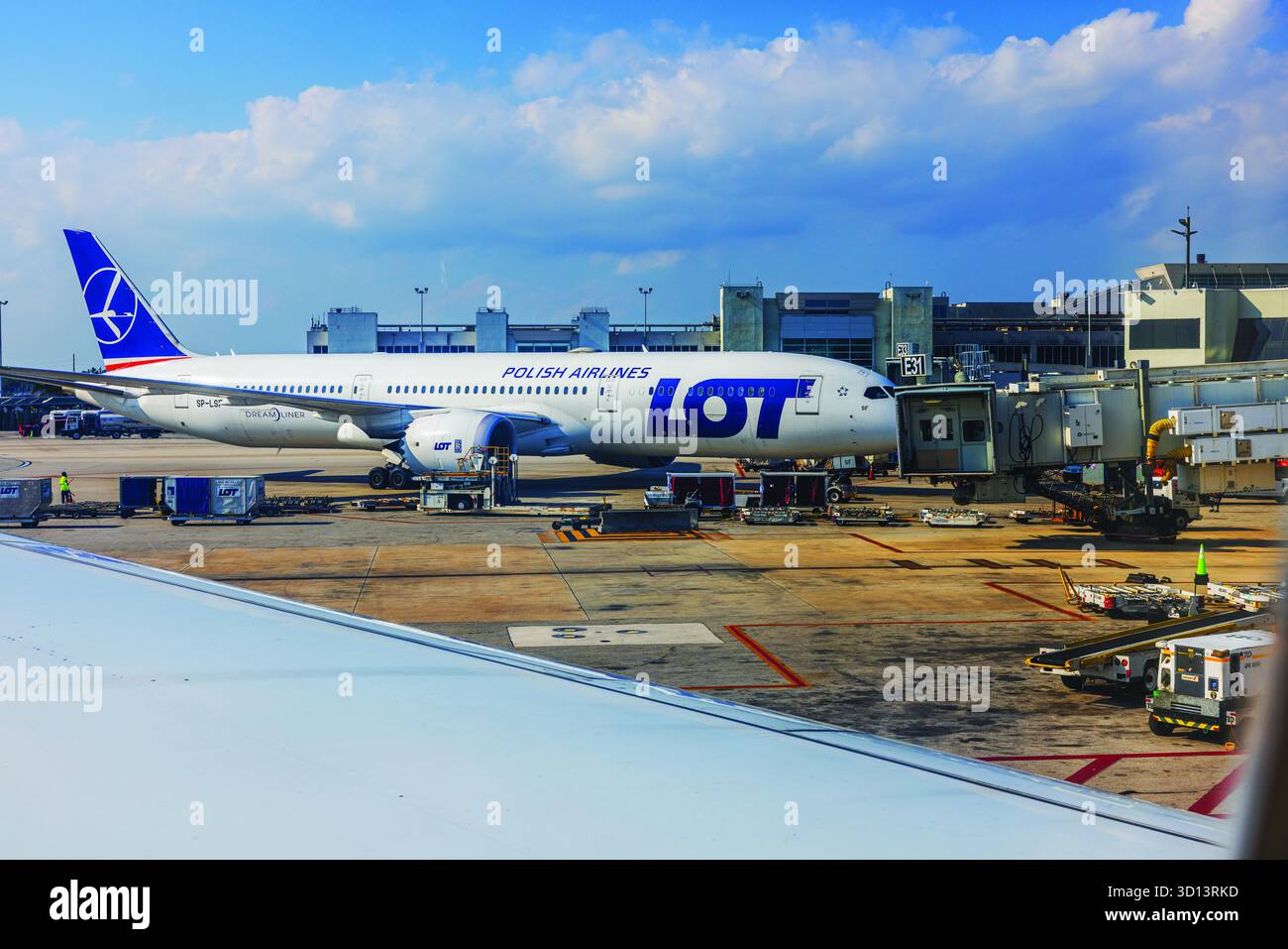 Close up view of LOT Polish Airlines Boeing 787 Dreamliner parked at ...