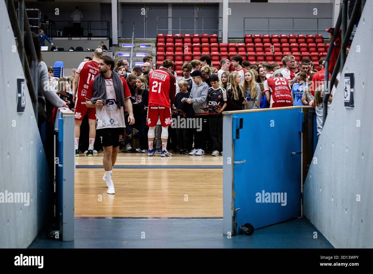 Brondby, Denmark. 25th Oct, 2025. The players of Aalborg Handball write ...