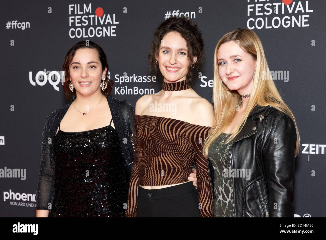 From left to right: actresses Silvie IRANI, Miriam KARPF, Andrea ...
