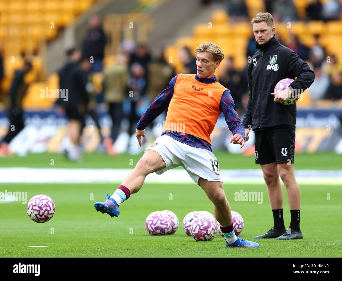 Burnley's Zian Flemming warming up before the Premier League match at ...