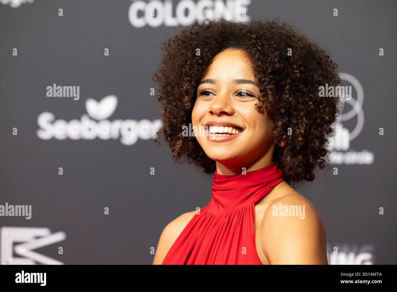 Actress Jess MAURA (middle), portrait, friendly, laughs, on the red ...