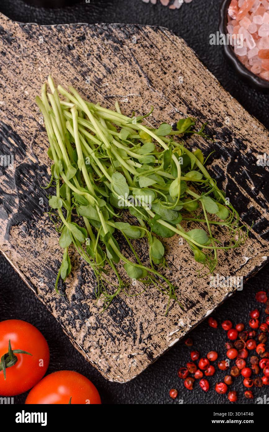 Sunflower pea sprouts soil hi-res stock photography and images - Alamy