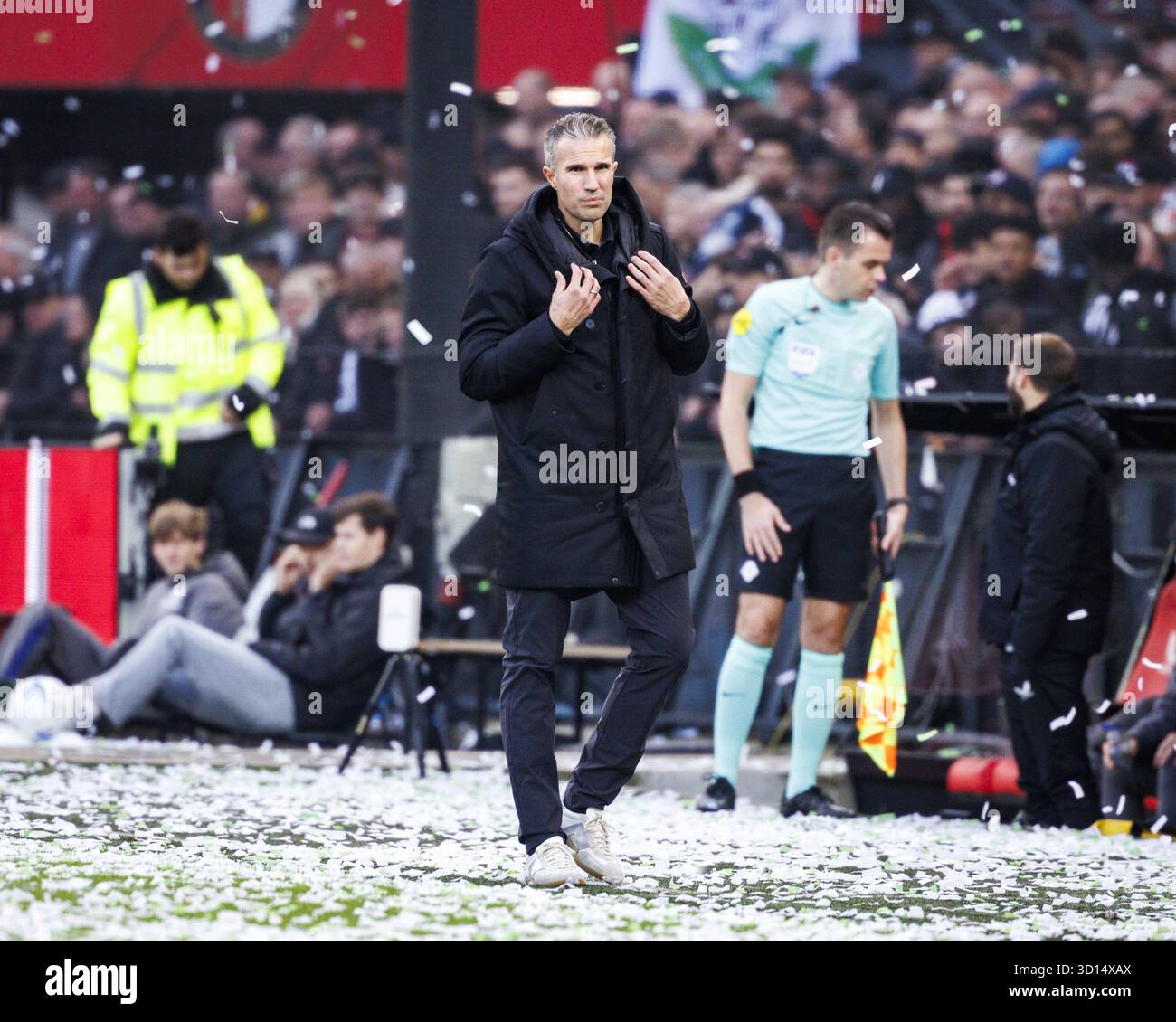 ROTTERDAM - Feyenoord coach Robin van Persie before the Dutch ...