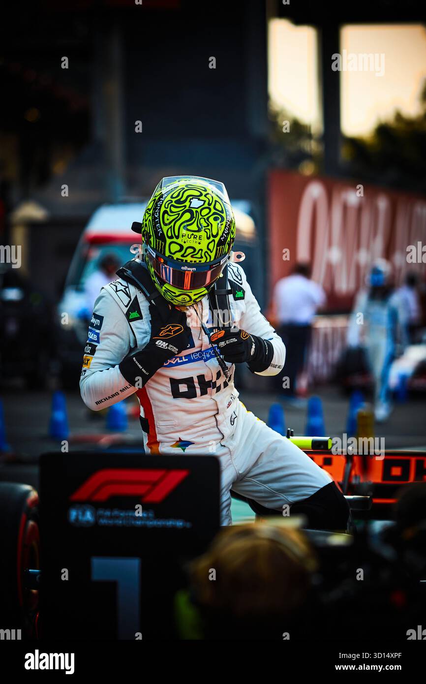 Pole sitter Lando Norris (GBR) McLaren MCL39 in qualifying parc ferme ...