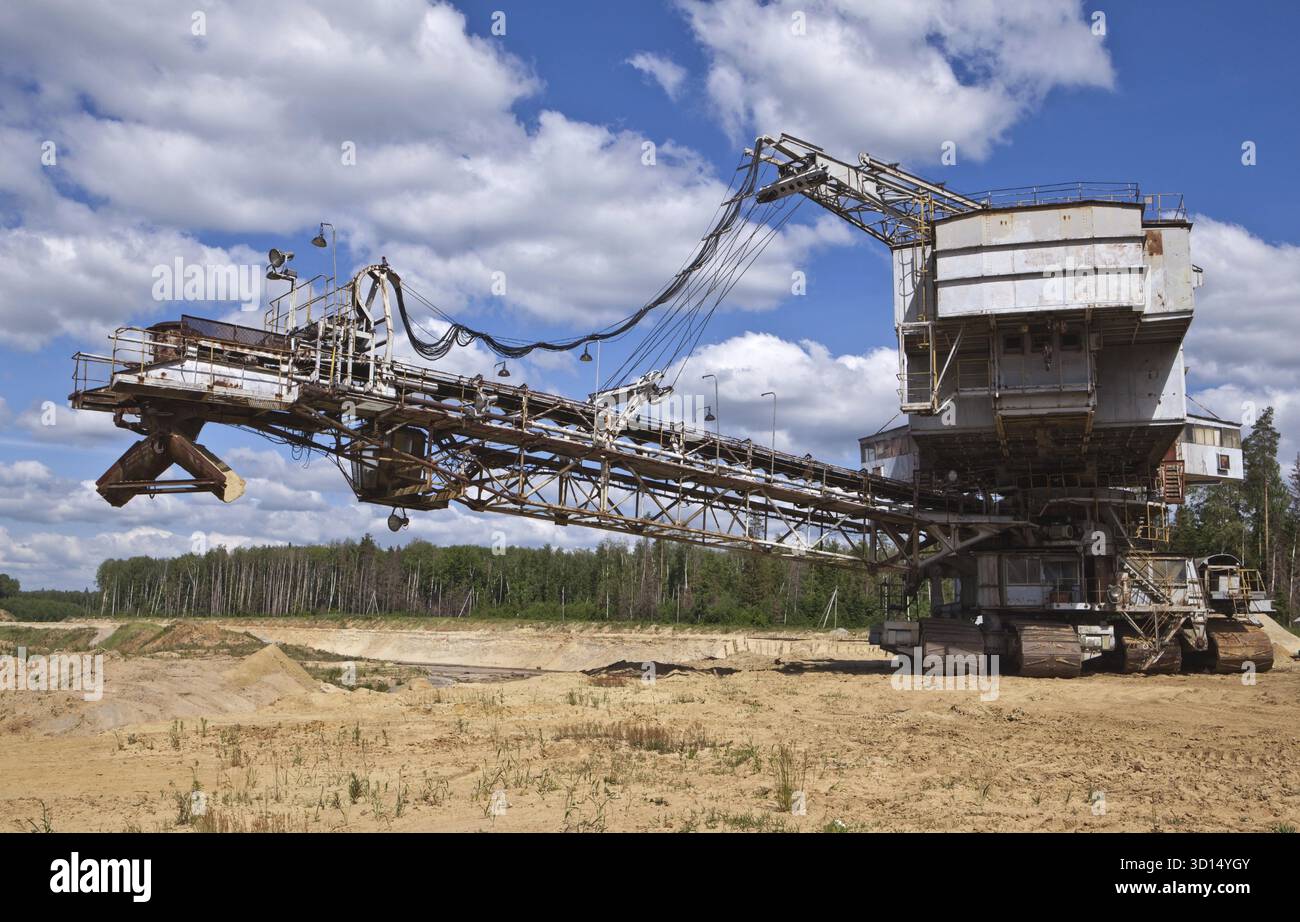 Spoon dredger dipper dredge hi-res stock photography and images - Alamy