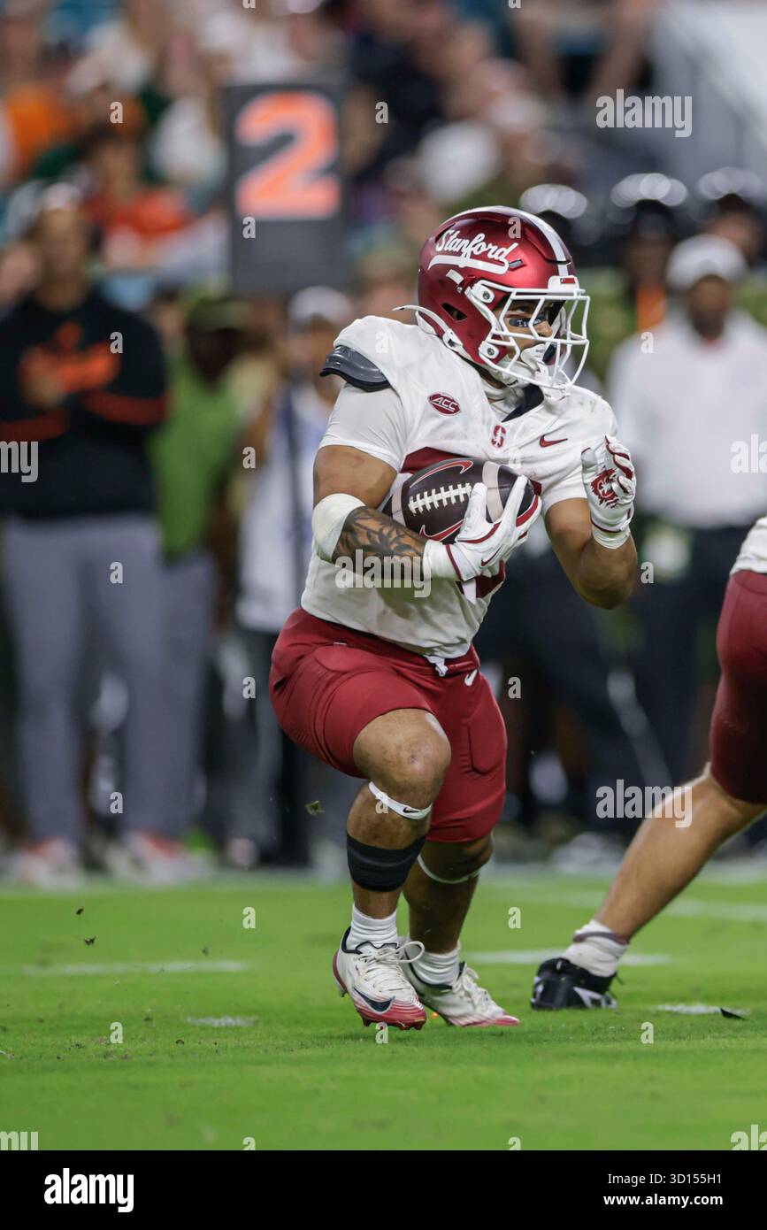 Miami, FL: Stanford Cardinal running back Cole Tabb (33) runs with the ...