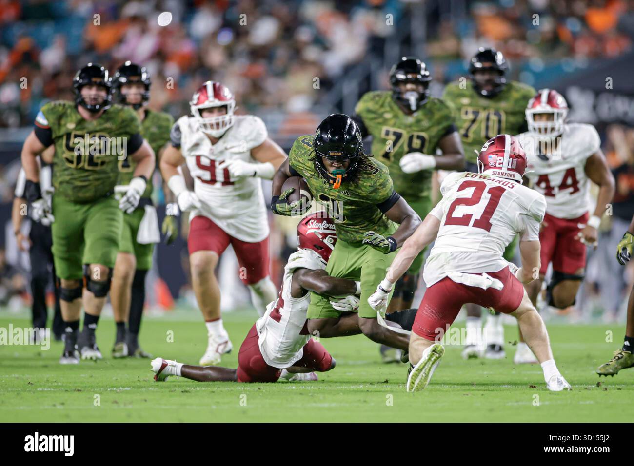 Miami, FL: Miami Hurricanes wide receiver Joshua Moore (3) makes a ...