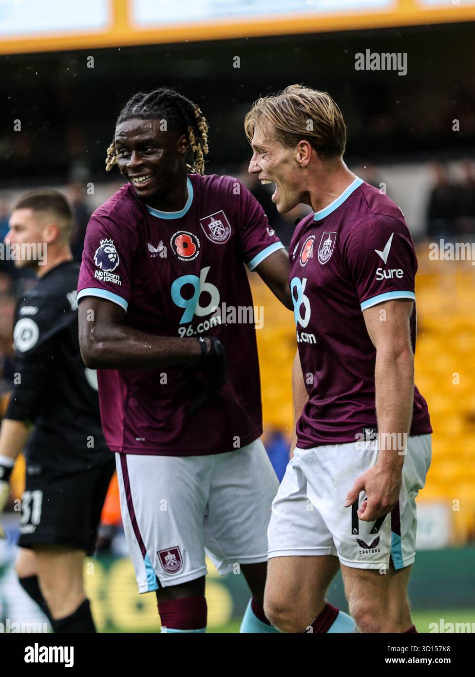 Zian Flemming (19 Burnley) celebrates after scoring his second goal ...