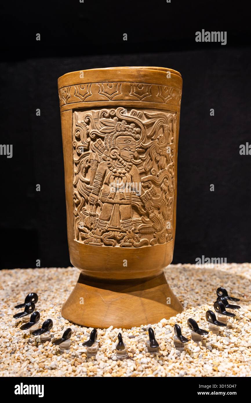 Tezcatlipoca temple hi-res stock photography and images - Alamy