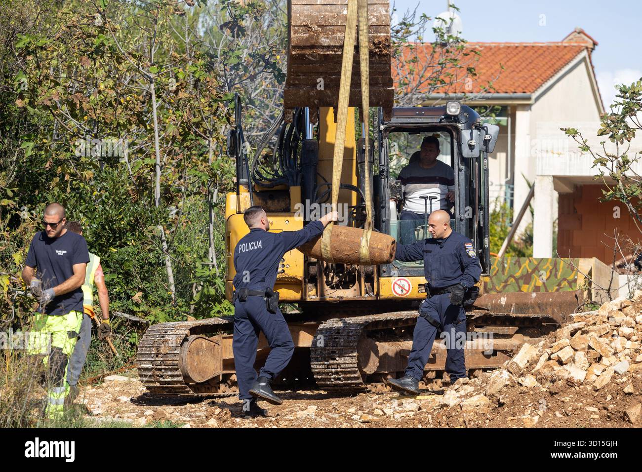 Deactivation of a World War II bomb found in the Veli Vrh area in Pula ...