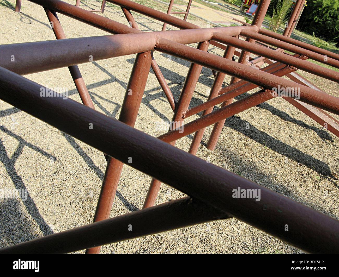The construction of the steel beams and metal pipes Stock Photo - Alamy
