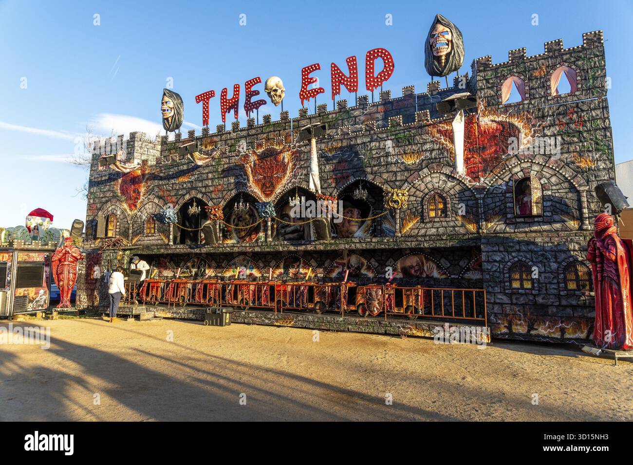 Haunted house halloween 2025 hi-res stock photography and images - Alamy