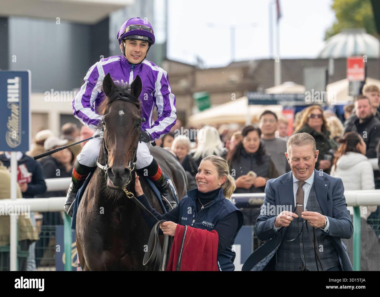 Hawk Mountain wins the 2025 Group 1 "William Hill Futurity Trophy ...