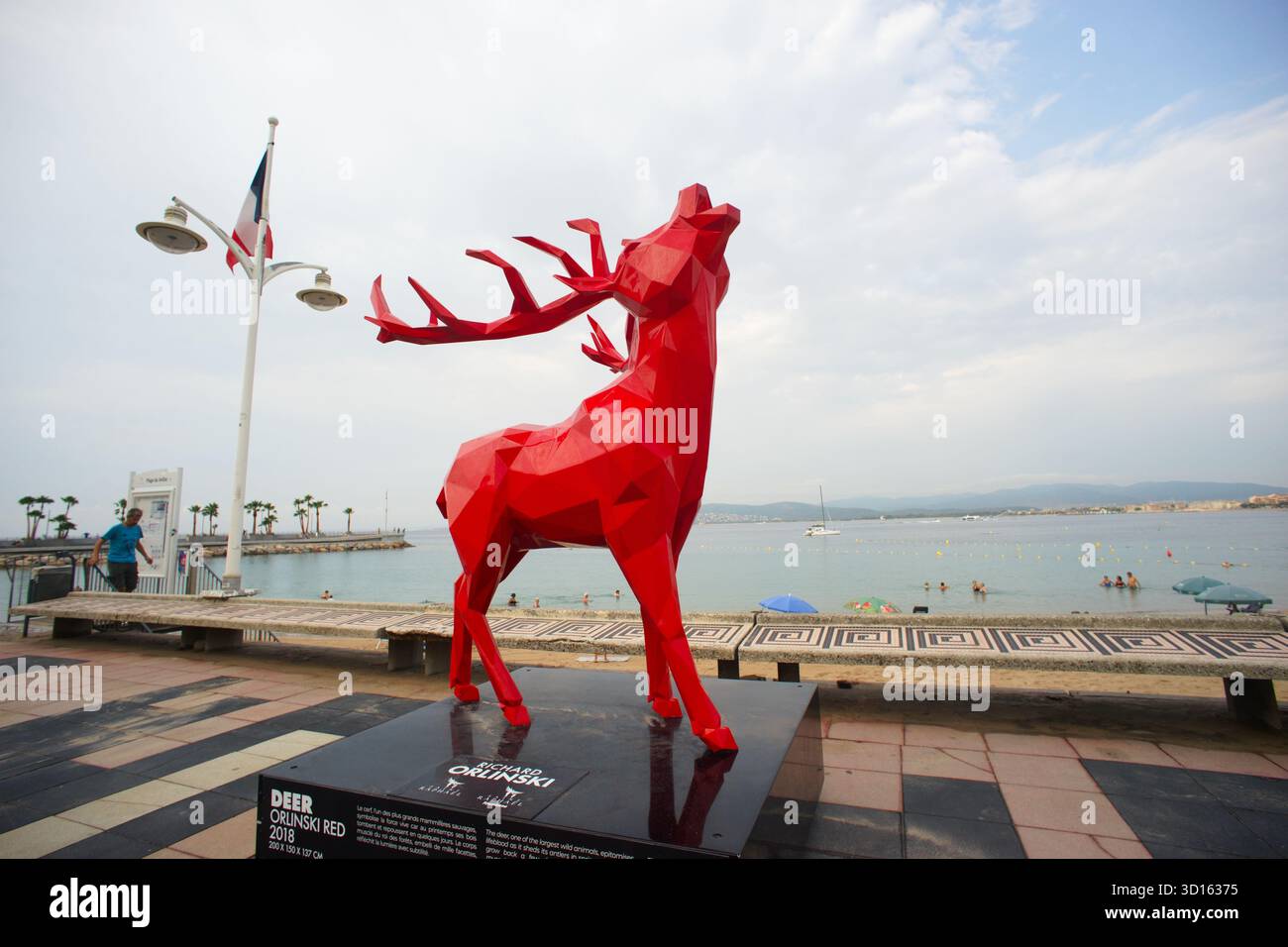 Saint Raphael, France - Richard Orlinski statue - deer Stock Photo - Alamy