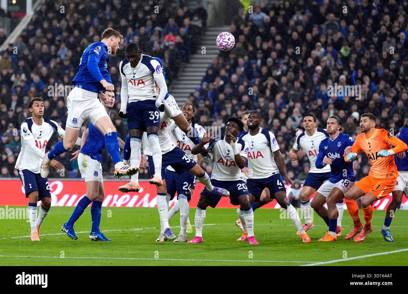 Everton's Jake O'Brien scores their side's first goal of the game ...